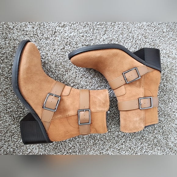Donald J. Pliner | Shoes | Donald Pliner Suede Darby Boot Saddle Color ...